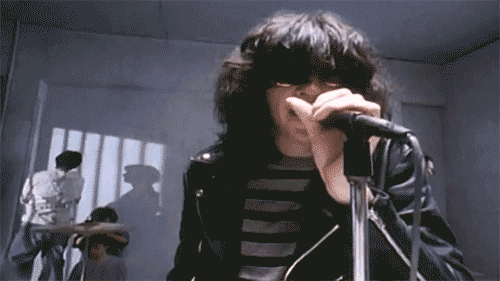 THE RAMONES GO MENTAL ON TOMB’S JUKEBOX - Rue Morgue